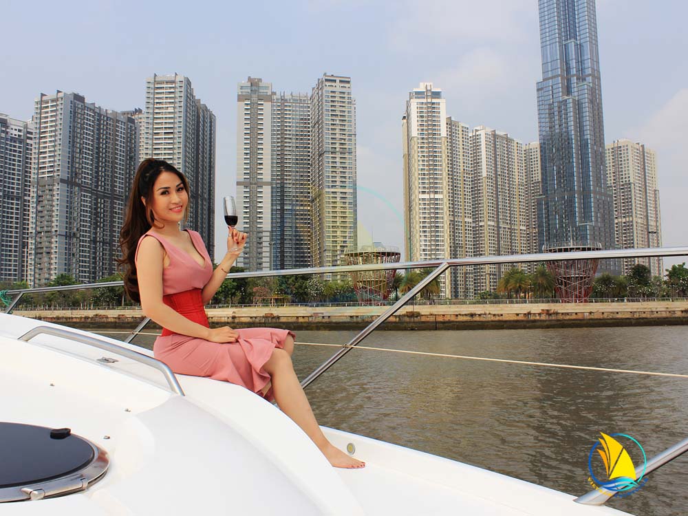 Experience the High-Class Life with Sai Gon River Yacht Rental Service